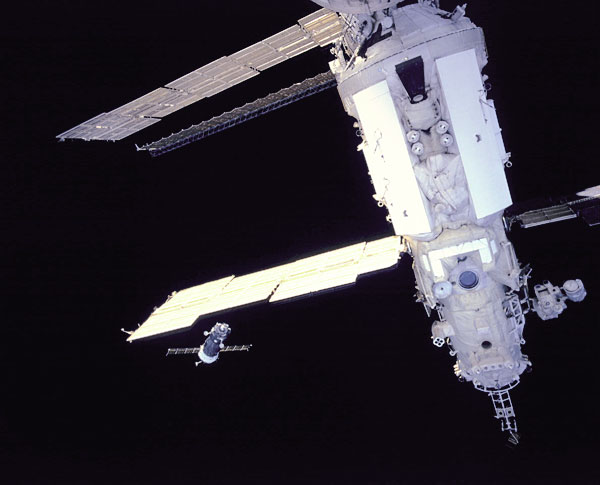 Dossier Mir | ciudad futura